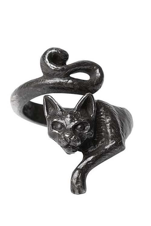 Gothic Jewellery - Chokers, Necklaces and Earrings